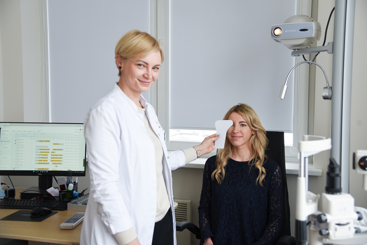 Optometrist: Myopic Numbers are Rising, But are Smart Devices Really to ...